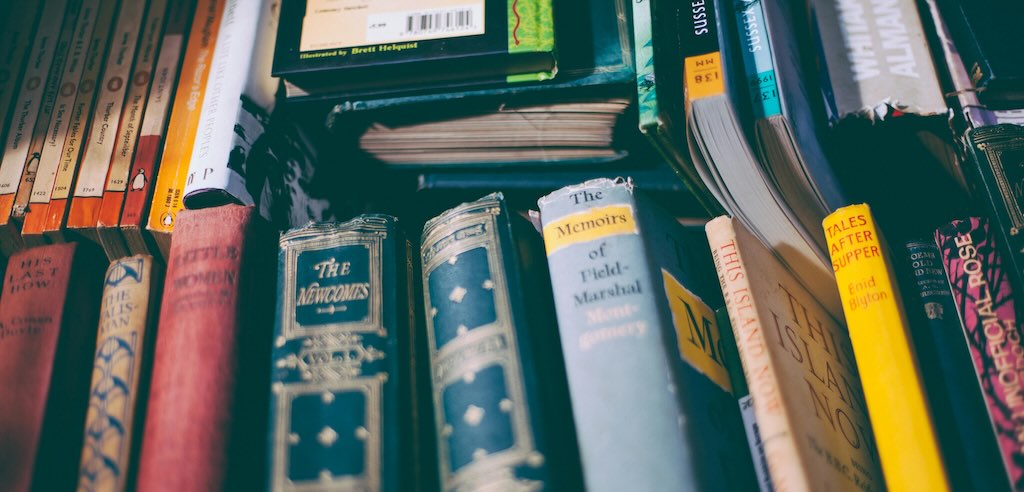 Is AbeBooks Legit for Sellers? Fees, Pros, & Cons | Jan 2026