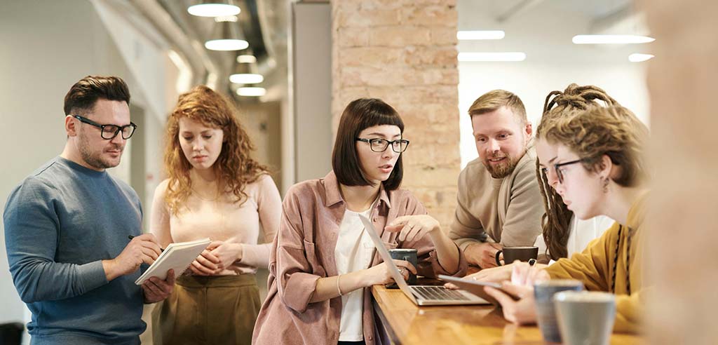 Join Paid Focus Groups as a Side Hustle (10 Best Websites)